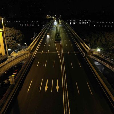 Reflective Thermoplastic Traffic Road Paint Parking Lots Airports ...